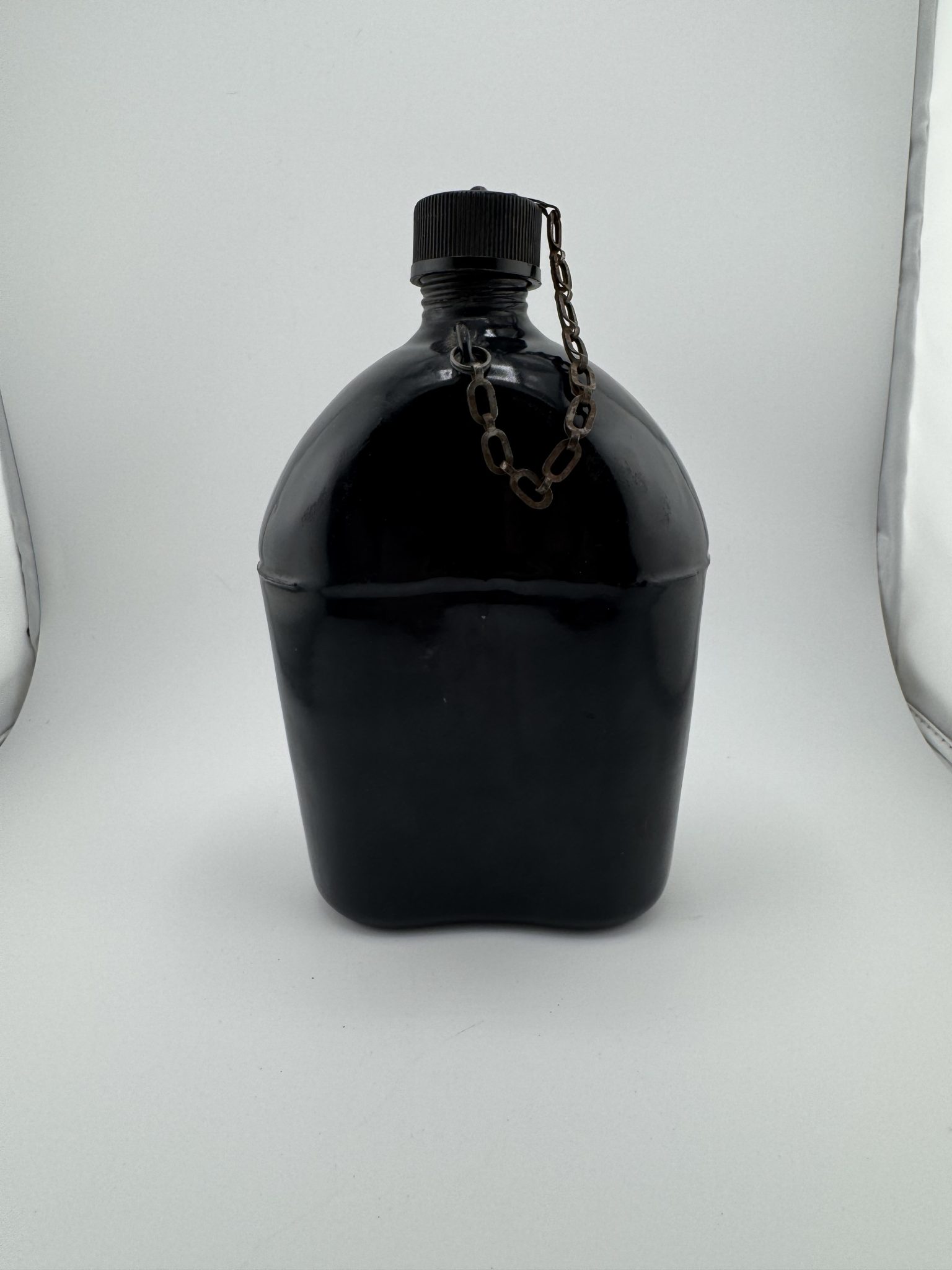 US Canteen Black Enamel – Old Guard Militaria