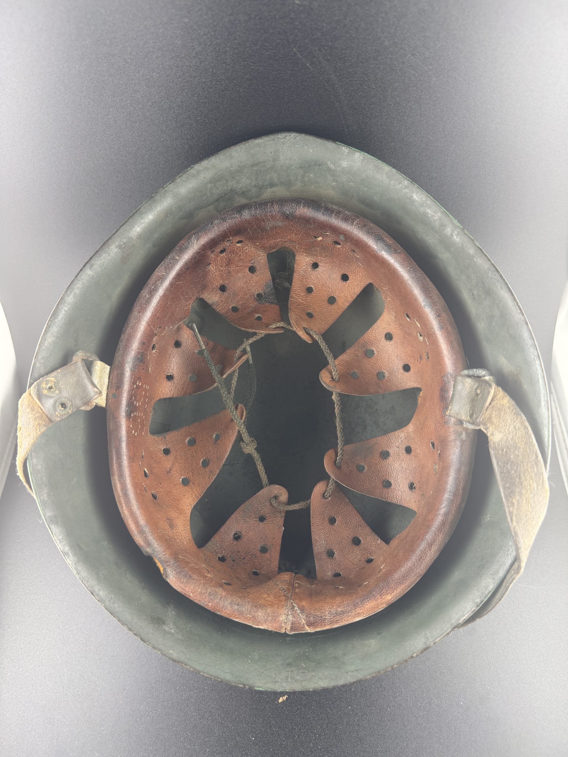 Italian M33 Combat Helmet – Old Guard Militaria
