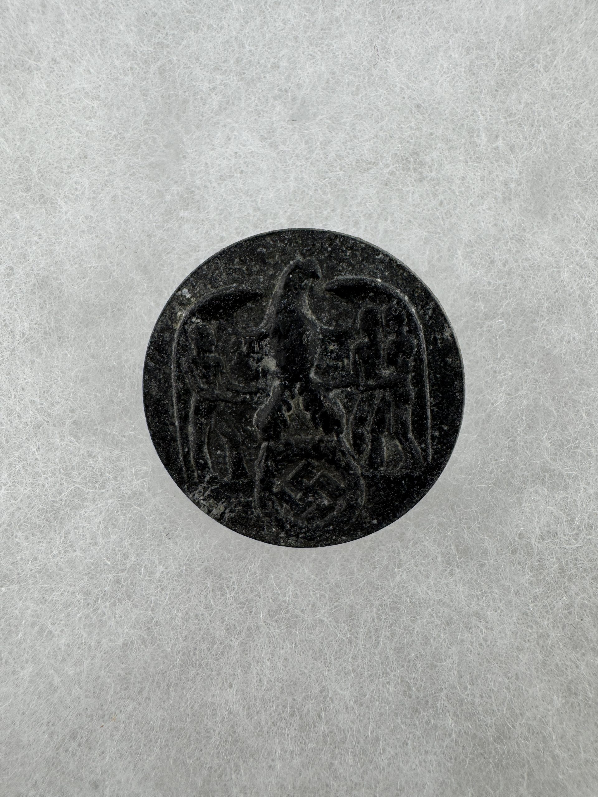 German Tinnie Badge-Day of German Crafts – Old Guard Militaria